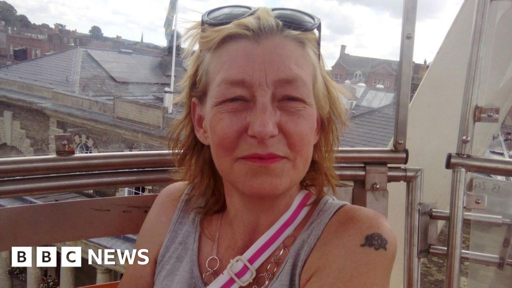 UK -Major incident declared - UK anti-terror police investigating ...