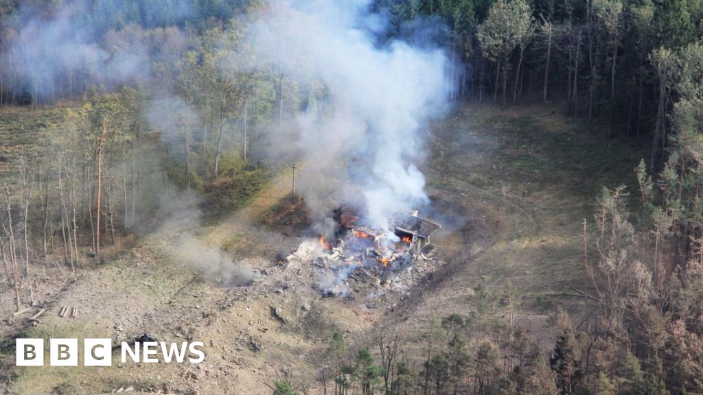 UK -Major incident declared - UK anti-terror police investigating ...